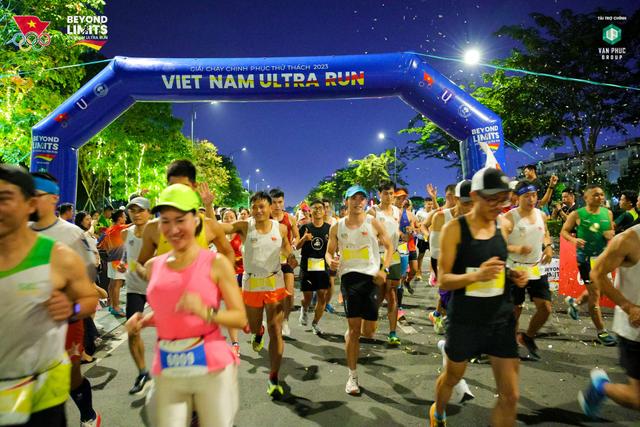 Unique Race Series (URS)